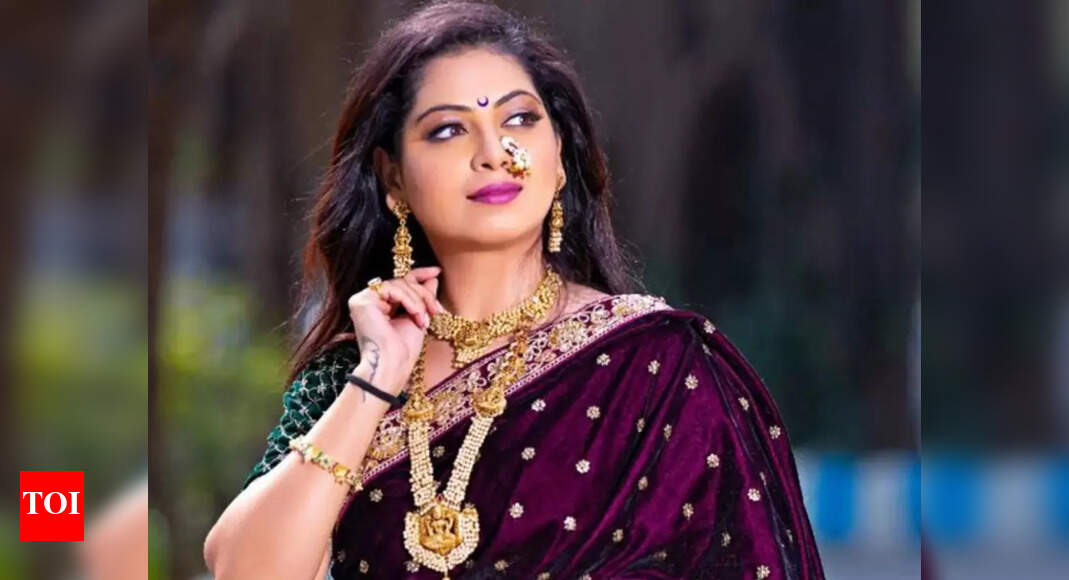 Marathi actress Smita Shewale on experiencing social media detox for 11 ...