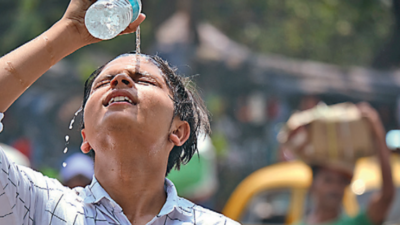 Kolkata sizzles at 41 degrees Celsius, super hot spell to continue till ...