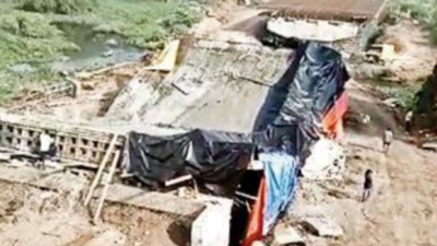 Slab Of Under-construction Bridge Collapsed After Crane Hit | Surat ...