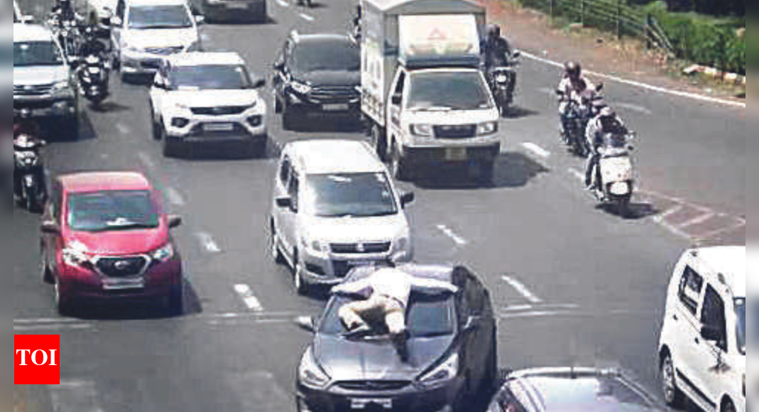 Driver of car 'on ganja', traffic cop dragged 20km on bonnet in Navi Mumbai | Navi Mumbai News ...