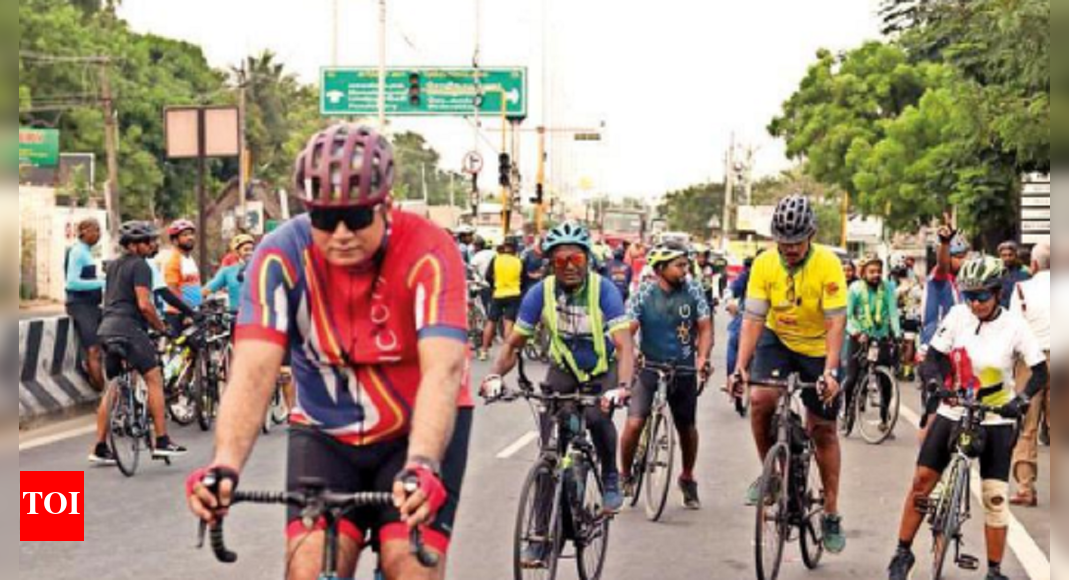 Residents, cyclists welcome pavement, cycling track on ECR in Chennai ...