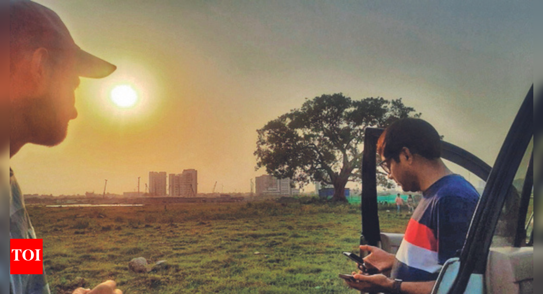 Relentless Sun Beats Down But Tolly Shoots Continue | Kolkata News ...