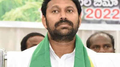 YS Vivekananda Reddy murder case: CBI summons Kadapa MP YS Avinash Reddy for questioning on ...