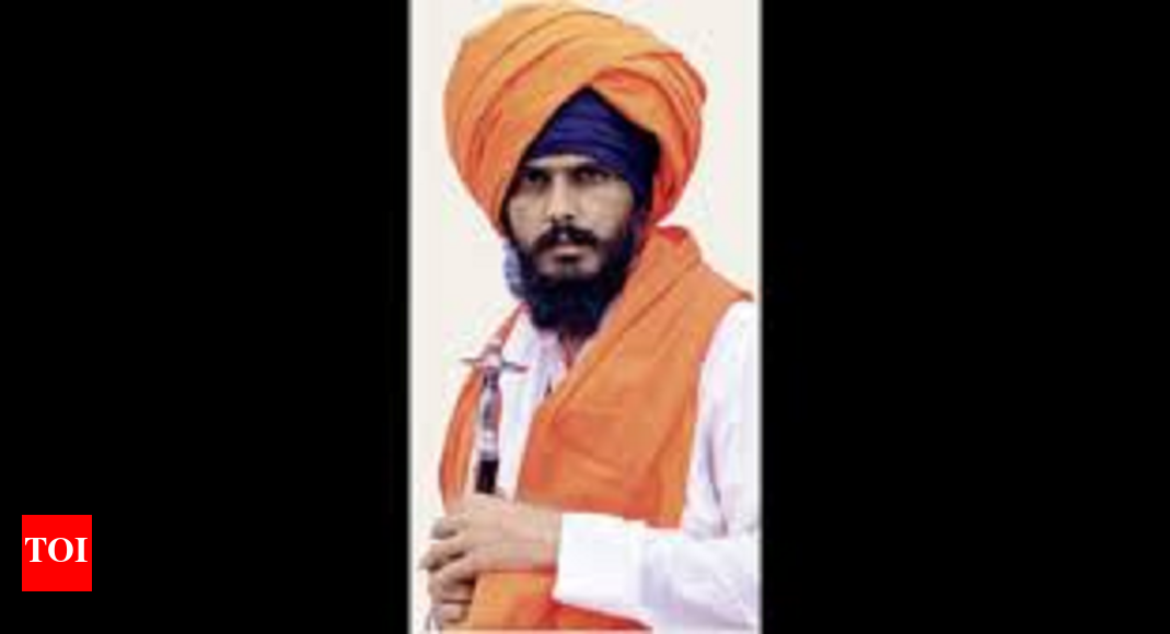 Amritpal: Punjab, Haryana cops raid Sirsa house in search for Amritpal ...