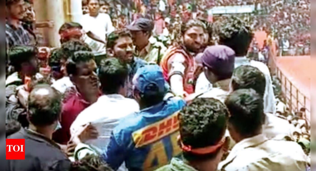 Joy and scuffle in Hyderabad during T20 fever | Hyderabad News - Times ...