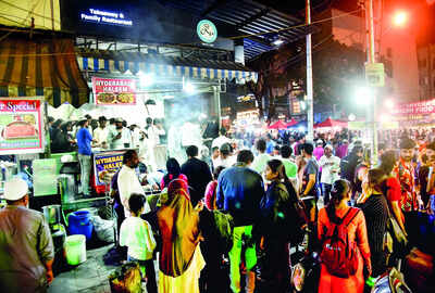 ‘Not a food mela, it’s a travesty; surroundings unhygienic and unsafe ...