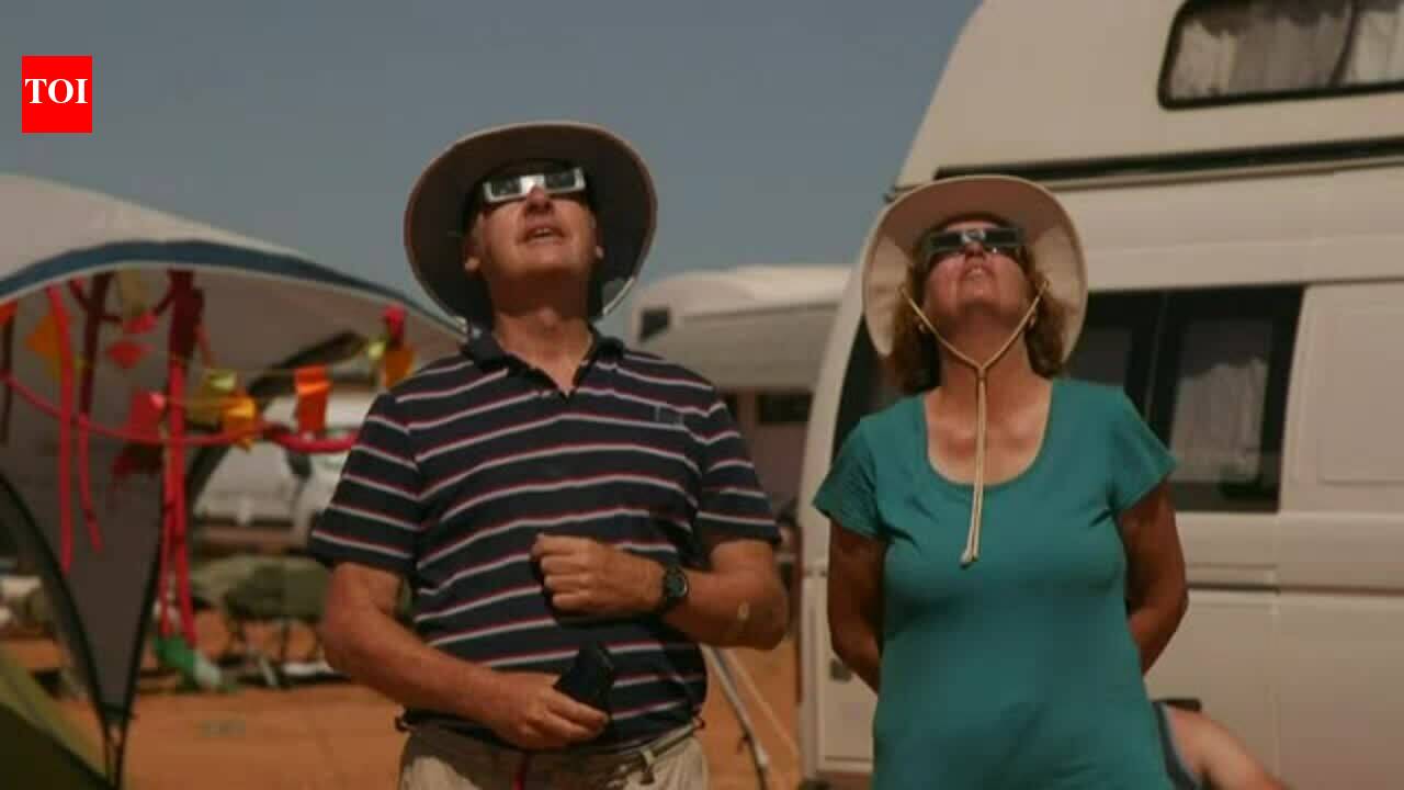 Rare solar eclipse crosses remote Australia