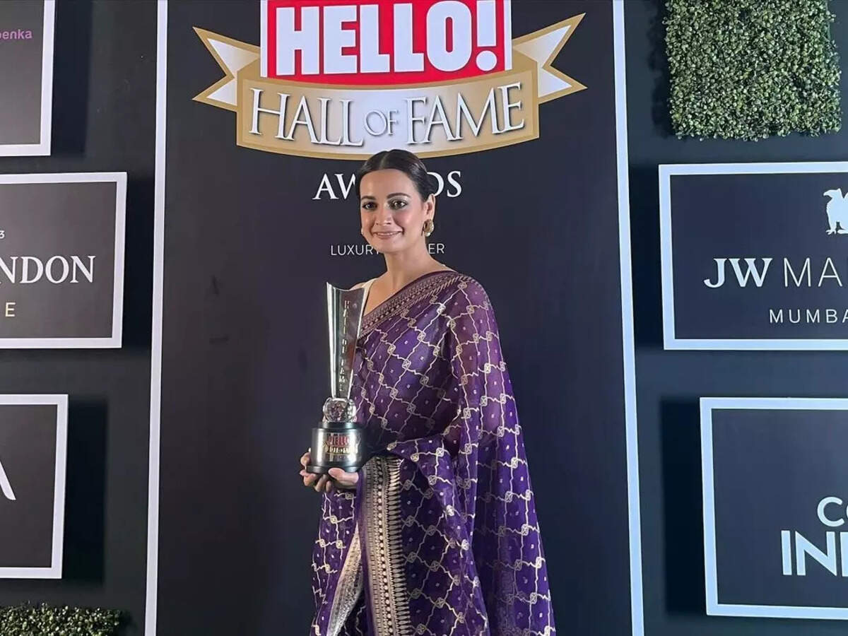 Dia Mirza wins an award for her green endeavours at the HELLO! Hall of ...