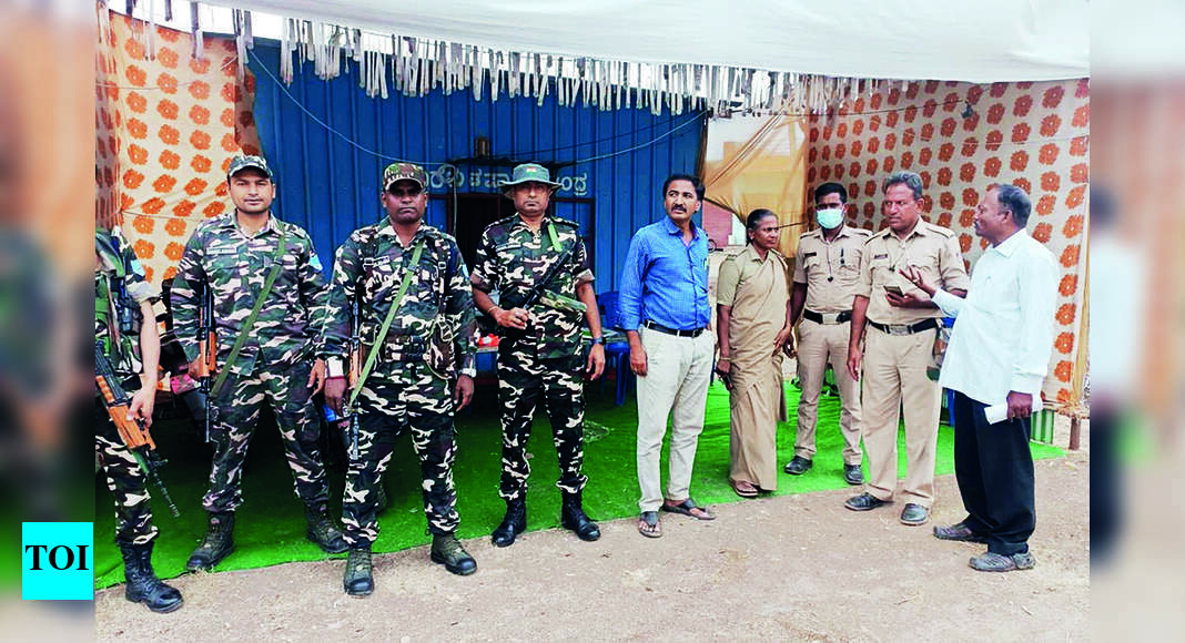 More Police, Army Personnel Deployed To Check Poll Code Violations In Dharwad | Hubballi News ...
