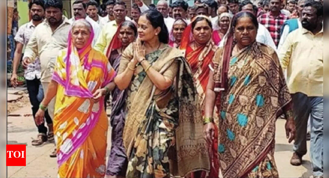 Ban upheld, Congress candidate Vinay Kulkarni’s wife leads campaign in ...