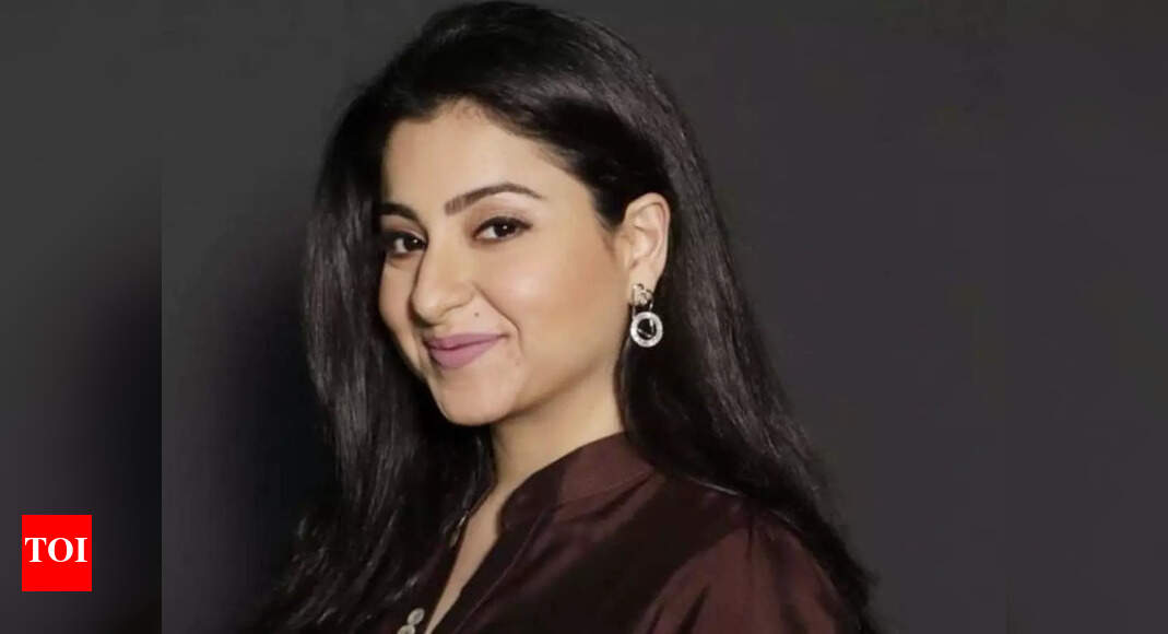 Benaf Dadachandji plays a perfectionist boss in 'Sapnon Ki Chhalaang ...