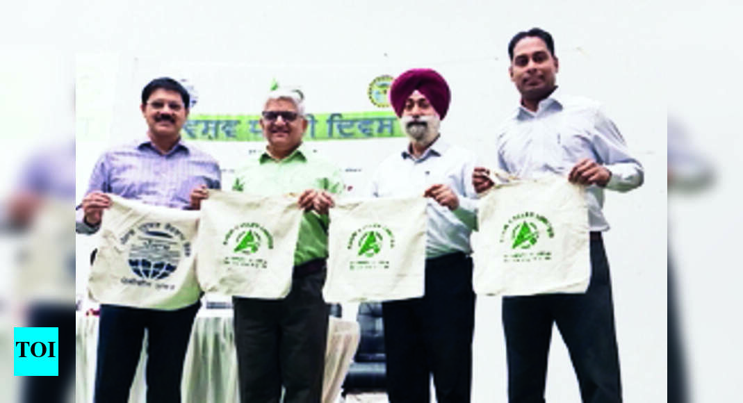 Ppcb, Industrialists To Distribute 1 Lakh Cloth Bags In 2 Mths ...