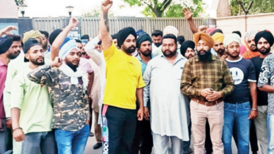 4 Killed While Cleaning Meat Plant Sewer Line | Chandigarh News - Times ...