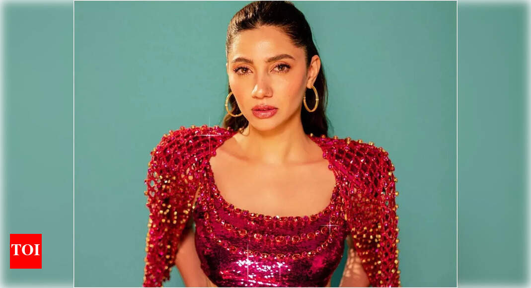 Mahira Khan Reveals People Told Her To Get A Nose Job And It Used To Affect Her Hindi Movie