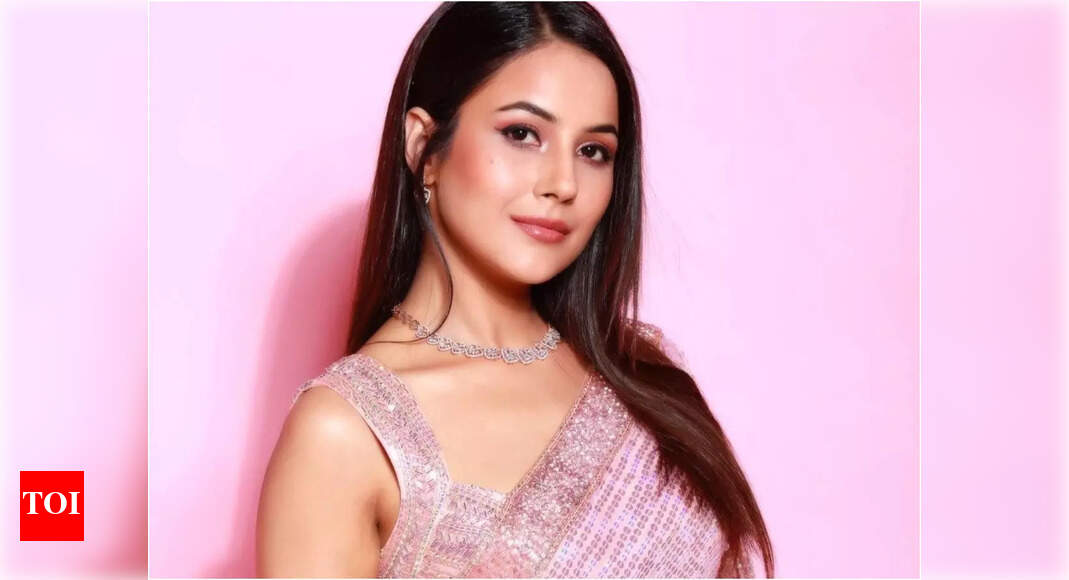 Broke all preconceived notions, improved myself: Shehnaaz Gill | Hindi ...