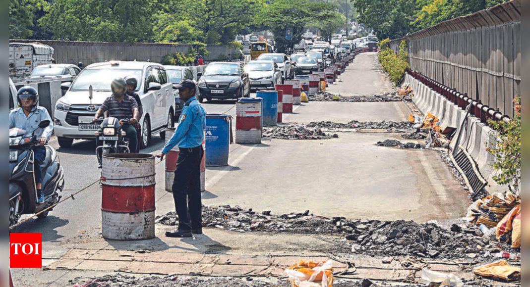 Traffic woes on Chirag Dilli flyover may end this month | Delhi News ...