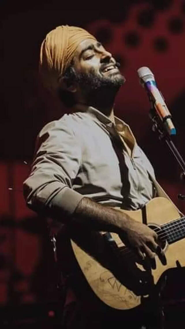 Arijit Singh Photos | Arijit Singh Images | Arijit Singh Pictures ...