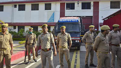 In Jail, But At Work: How Dons Shoot Orders From Behind Bars | Lucknow ...