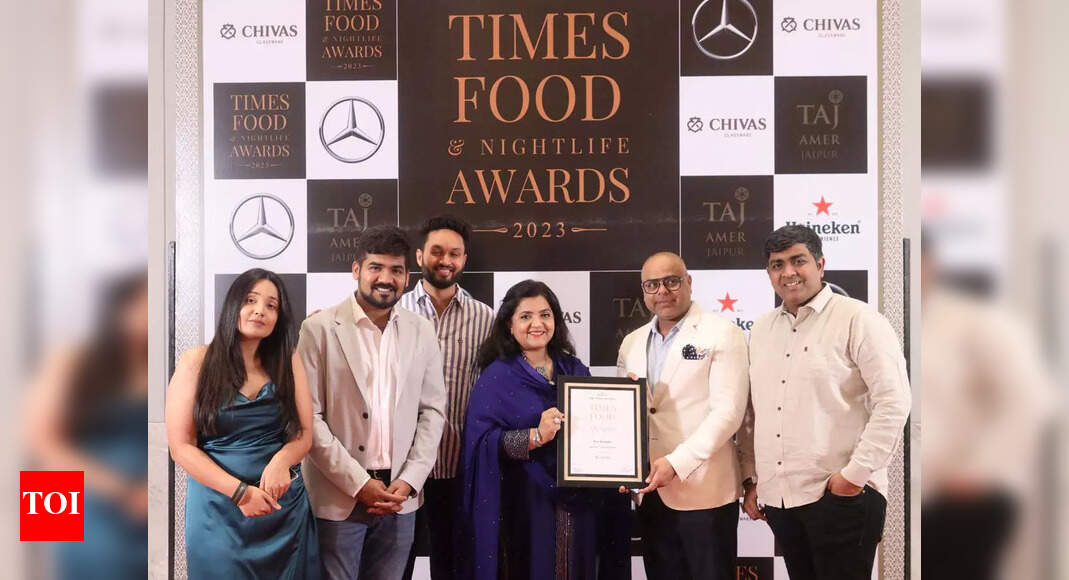 Food, fashion and full-on fun at Times Food and Nightlife Awards 2023 ...
