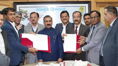 Will explore possibilities of floating solar power plants in reservoirs ...