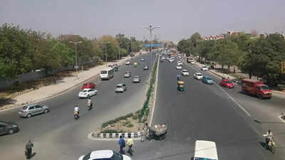 PWD starts working on road maintenance plan in Delhi | Delhi News ...