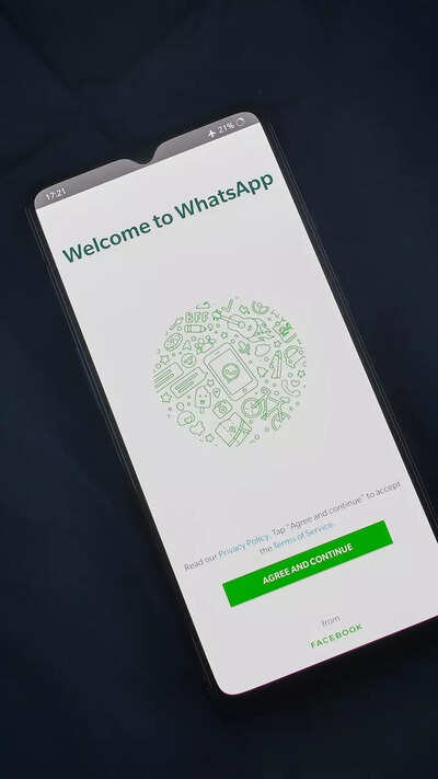 WhatsApp starts testing communities navigation with select beta users ... WhatsApp starts testing communities navigation with select beta users ...