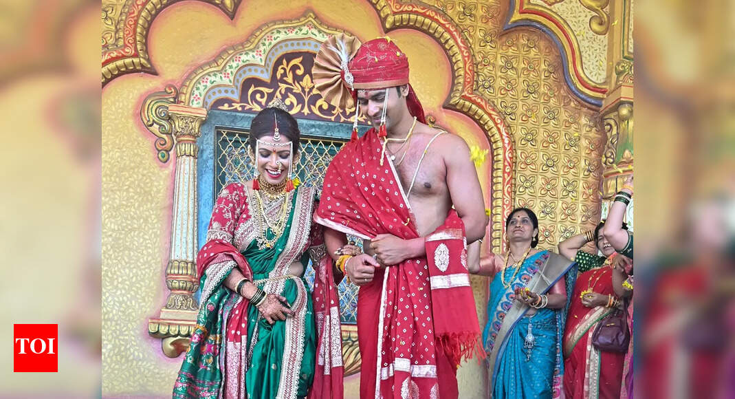 Sanket Pathak: Suparna and I always wanted to have a temple wedding ...