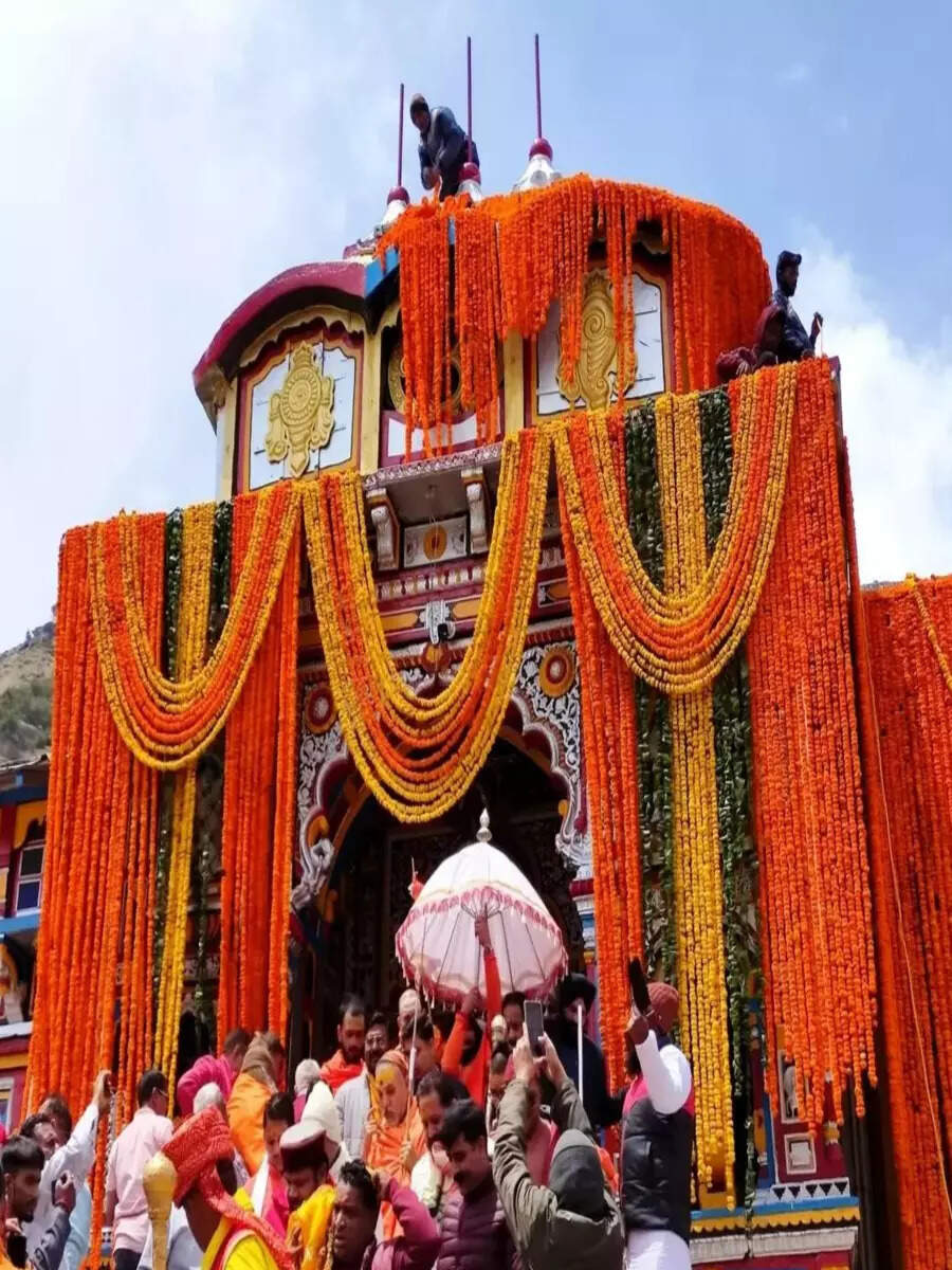 In Pics: Doors Of Badrinath Dham Opened For Devotees | Times of India
