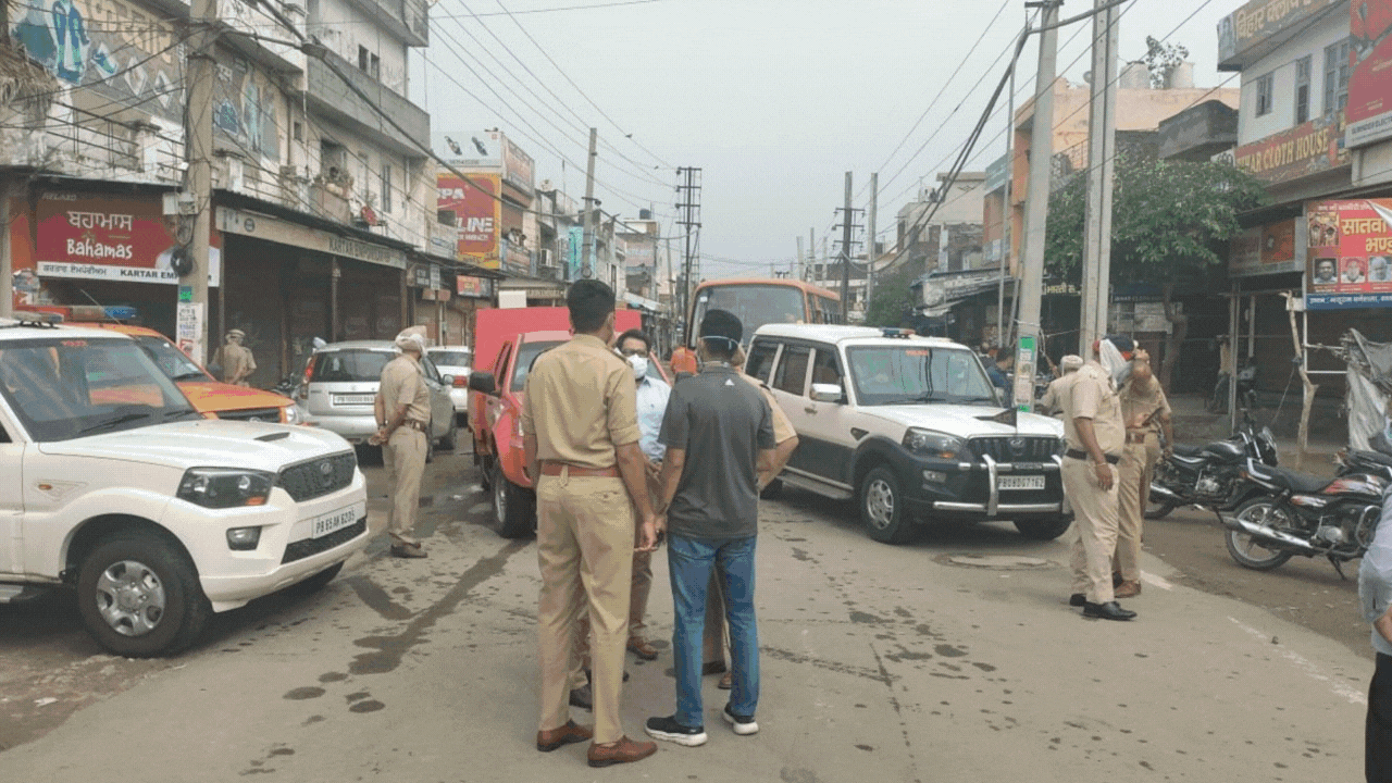 Ludhiana Gas Leak Live Updates: 11 deaths, rescue operation under way ...