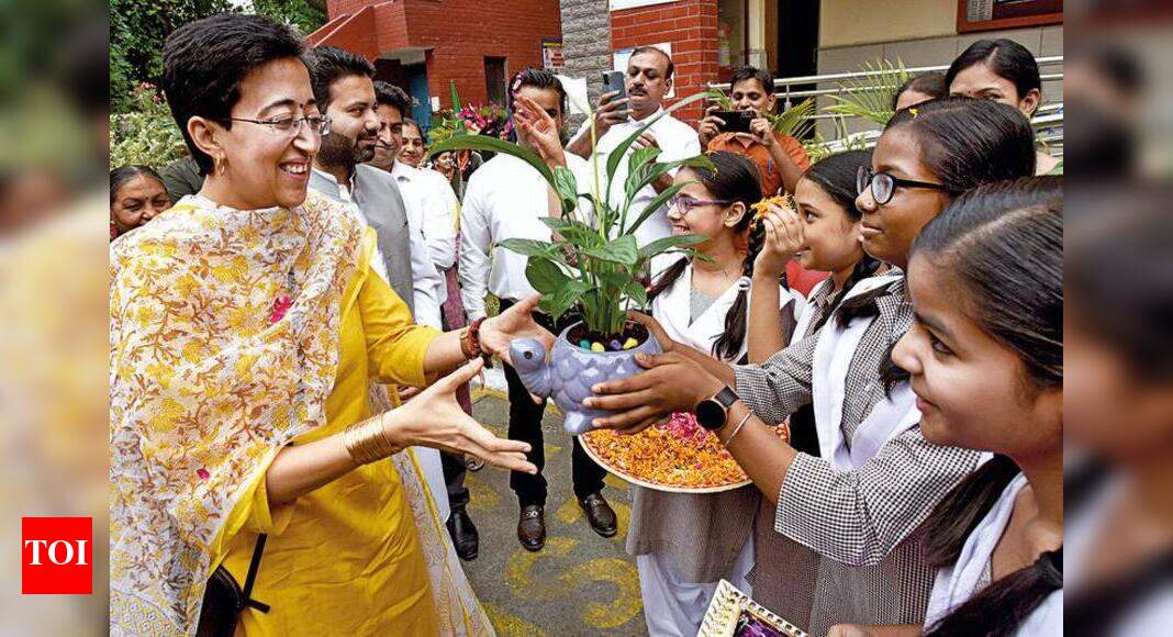 Parents get sense of progress by wards At Delhi govt-MCD schools’ PTM ...