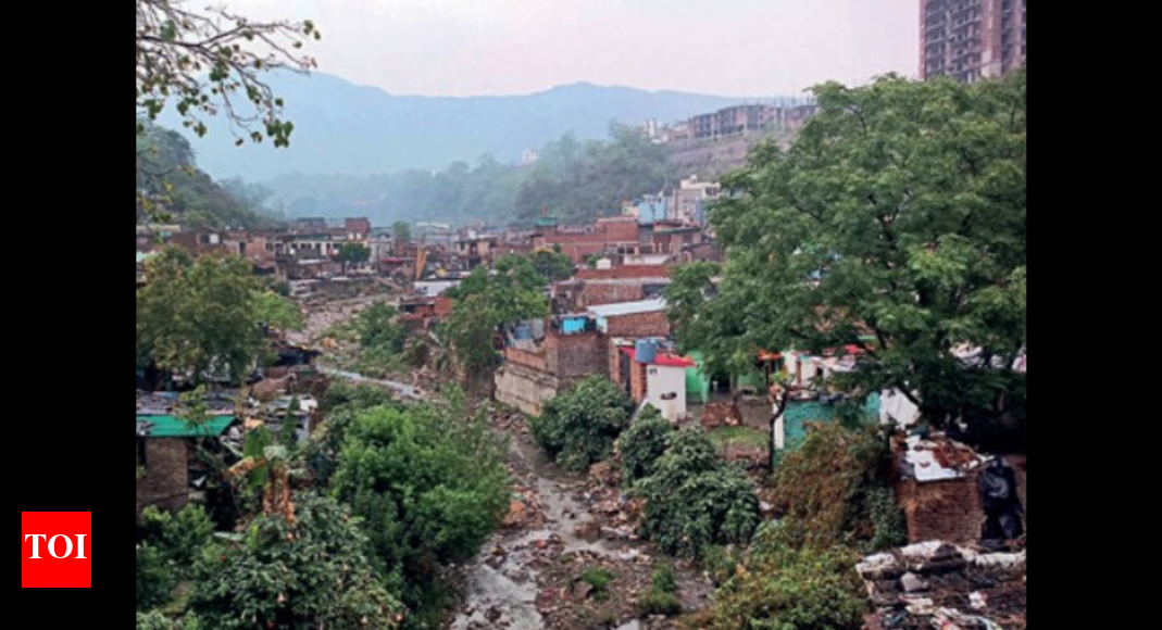 Masterplan draft has no plan for slum upliftment: Locals | Dehradun ...