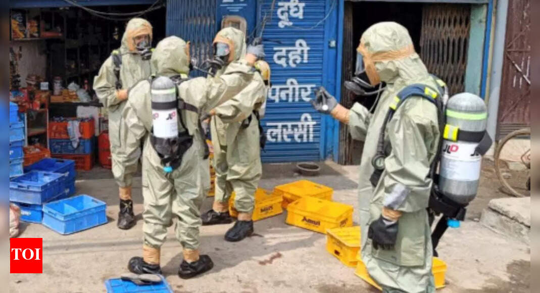 Locals remember 'doctor sahib' and his family killed in Ludhiana gas ...