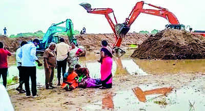 Earthmover Operator, 35, Drowns In Freak Accident | Trichy News - Times ...