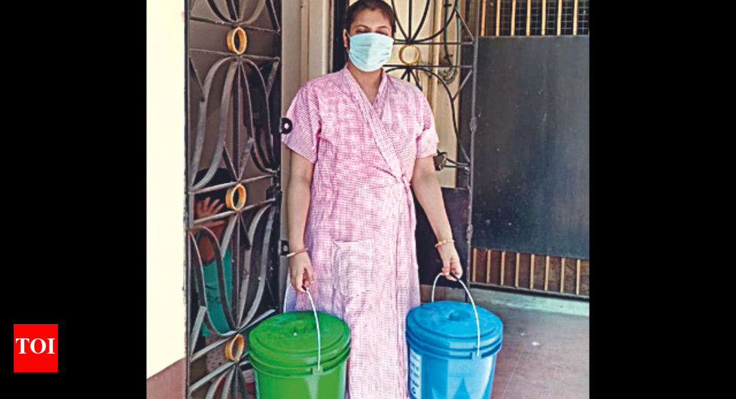 Waste Segregation: Bmc Kicks Off Door-to-door Campaign In Salt Lake ...