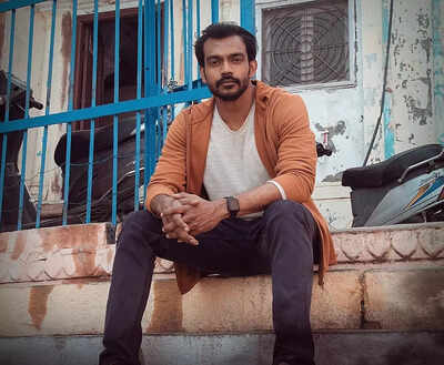 Debasish Mondal: Theatre is a sacred space for actors like us | Bengali ...