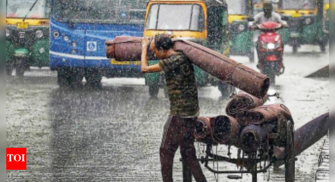 Rains in Delhi: City witnesses wettest day of 2023 on Wednesday, May's ...