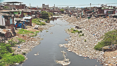 Stench Of Rivulets Wafts Through Air For Miles | Surat News - Times of ...