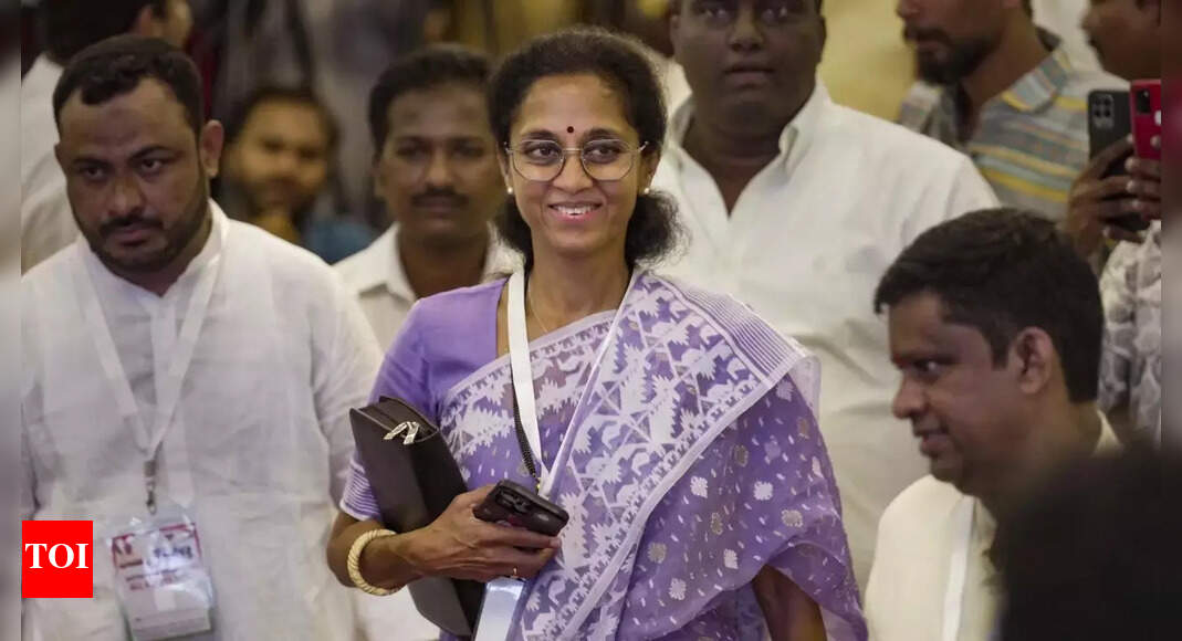 Supriya Sule frontrunner for NCP top post; Ajit Pawar MVA's CM face? | Mumbai News - Times of India
