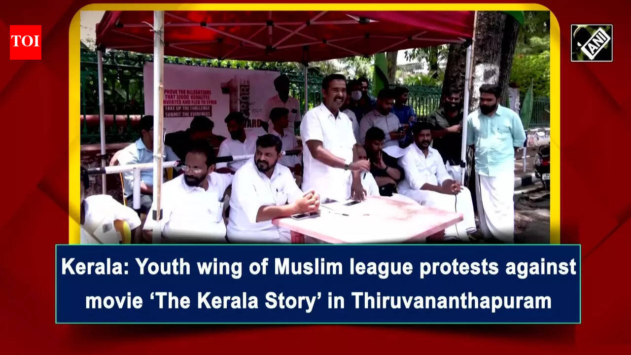 Kerala: Youth wing of Muslim league protests against movie ‘The Kerala ...
