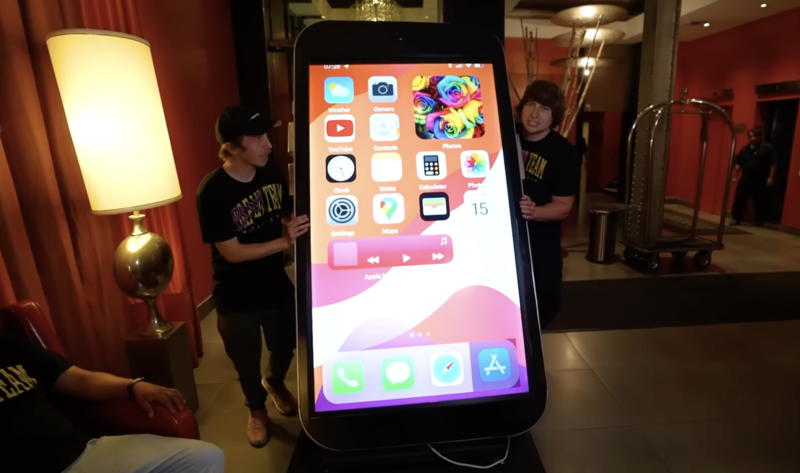 Iphone: Watch: YouTuber builds world’s largest 'working iPhone'