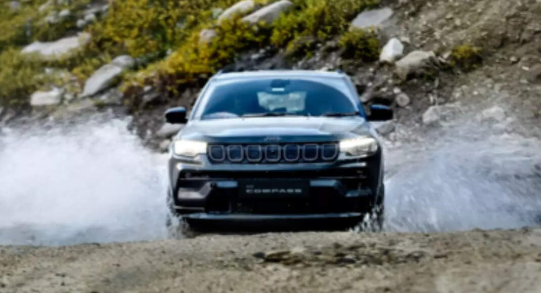Jeep Compass diesel automatic 2WD variant to be launched soon ...