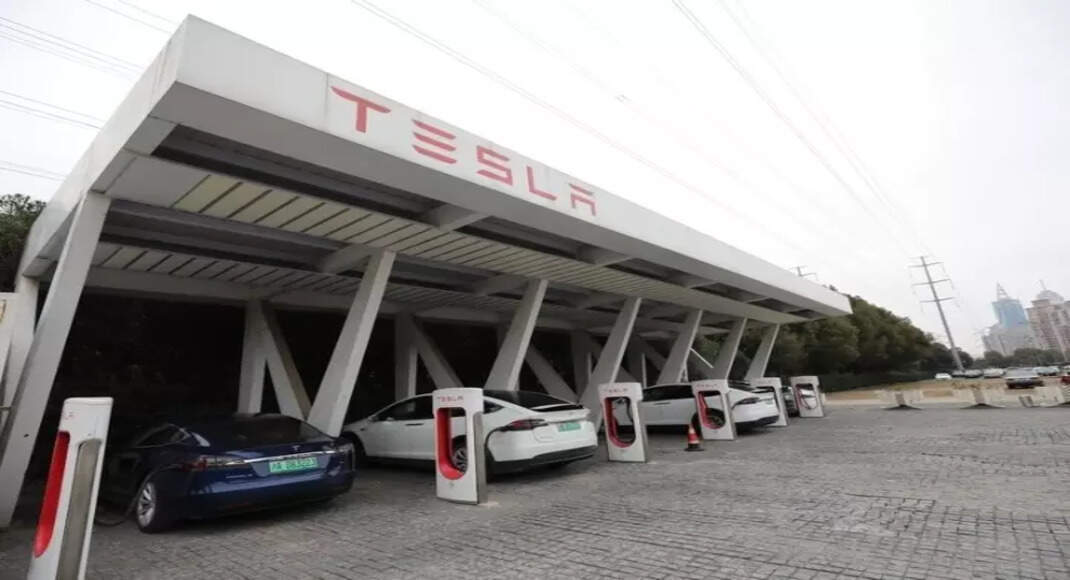 Tesla, Saudi Arabia in early talks for EV factory: Details | TOI Auto