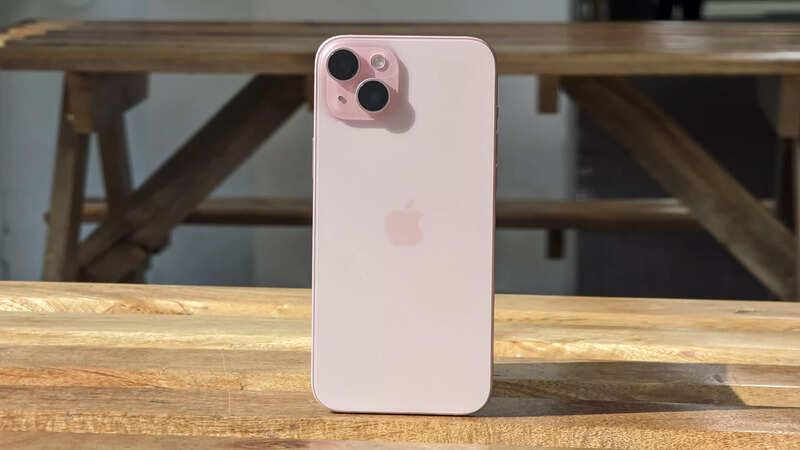 Isolation: Voice Isolation feature on iPhone: What is it, how does it ...