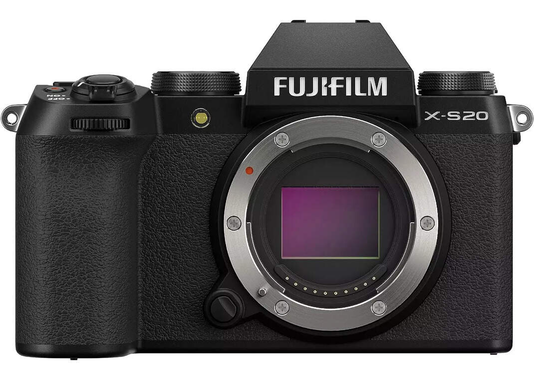 Fujifilm X-S20 26 MP, 6.2K 30P, FHD 240P 10x Slo mo, AI Processing,IBIS ...