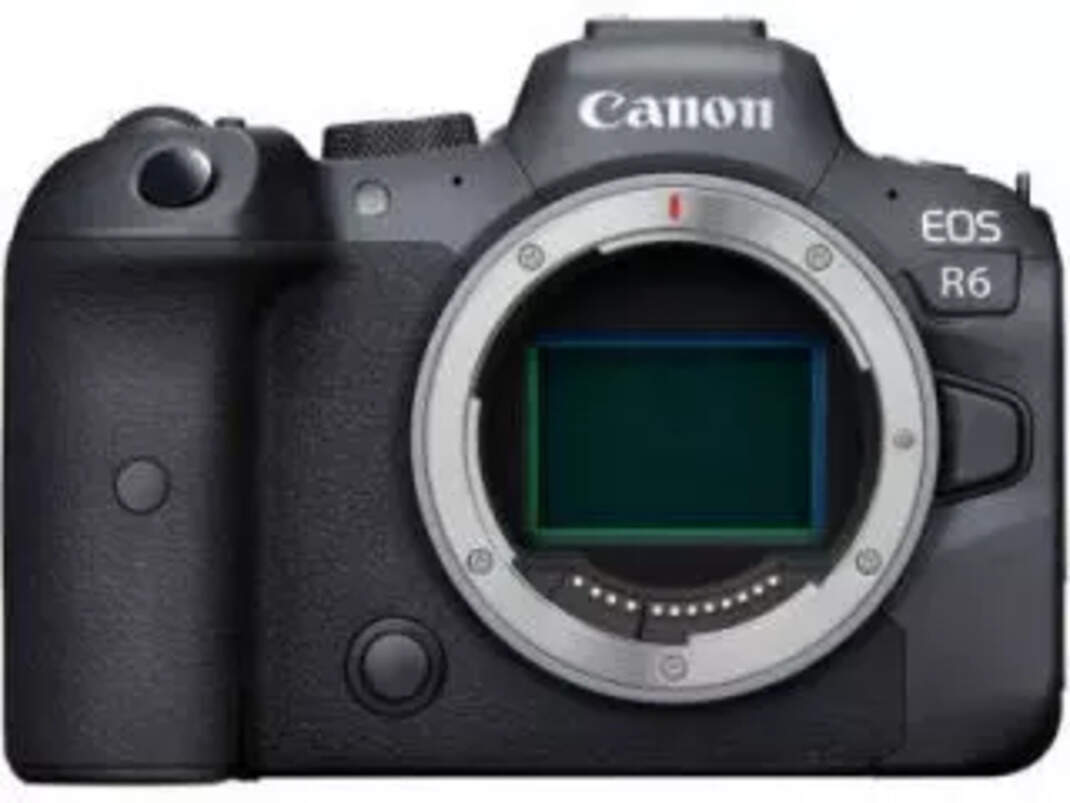 Compare Canon EOS R6 (Body) Mirrorless Camera vs Nikon D750 (Body ...
