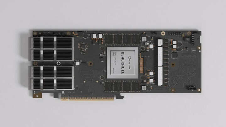 Tenstorrent AI Chip Acquisition Talks: Intel & Qualcomm Eye Jim Keller ...