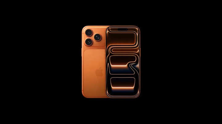 iPhone 18 Pro and iPhone Fold Debut September 2026, Base Model in 2027