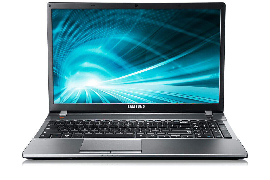 Compare Samsung Series 5 NP550P5C-S06IN Laptop vs Samsung Galaxy Book4 ...