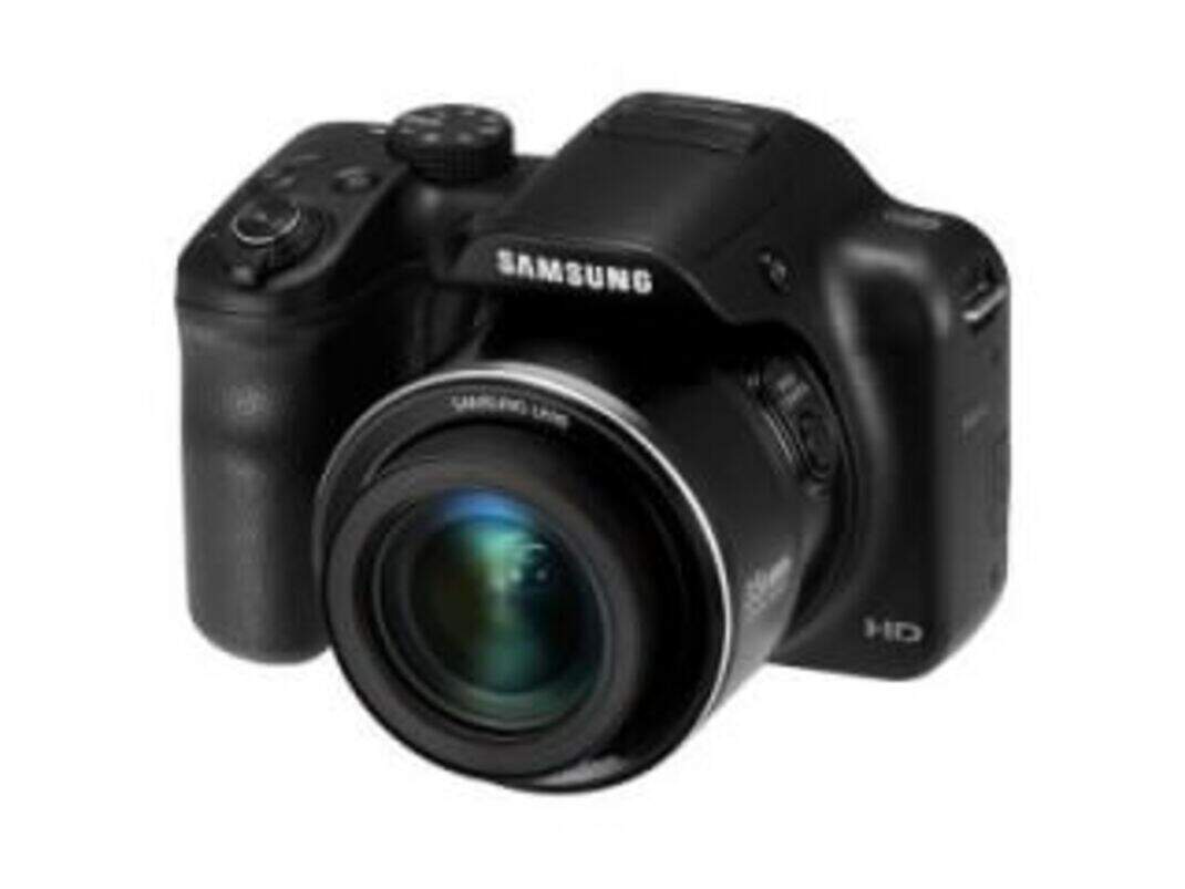 Compare Samsung Smart WB1100F Bridge Camera vs Samsung Smart WB850F ...