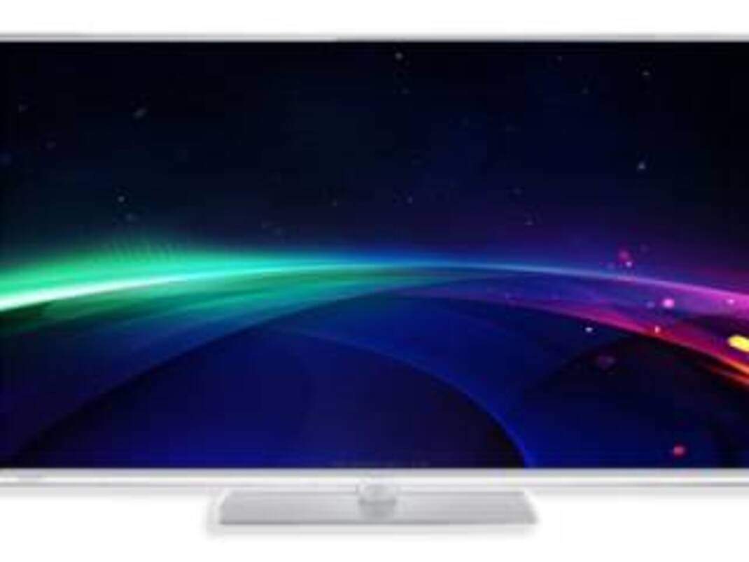 Compare Panasonic VIERA TH-L32E6D 32 inch LED Full HD TV vs Samsung UA32J6300AK 32 inch LED Full ...